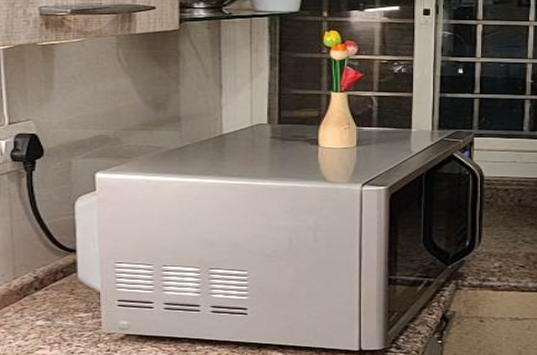 How to Bake in Microwave? A Tutorial for beginners